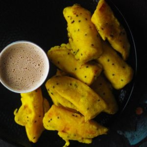 South Indian Banana Fry | Kerala Ethakka Appam | Ethakka Boli ...